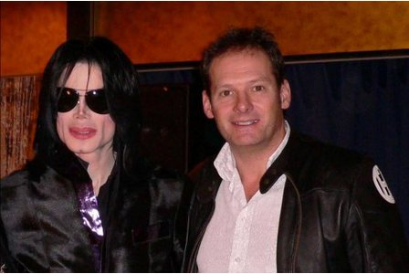 Mark Lester claims he is biological father of Michael Jackson's kids ...